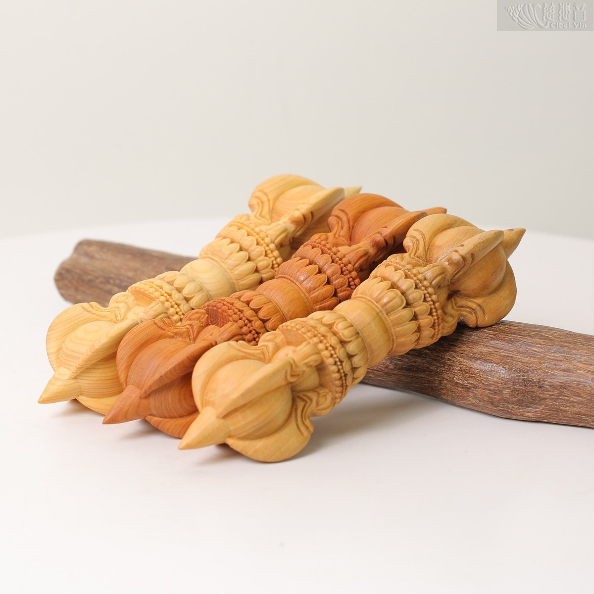 Wooden Vajra (14 cm) CiBeiYin