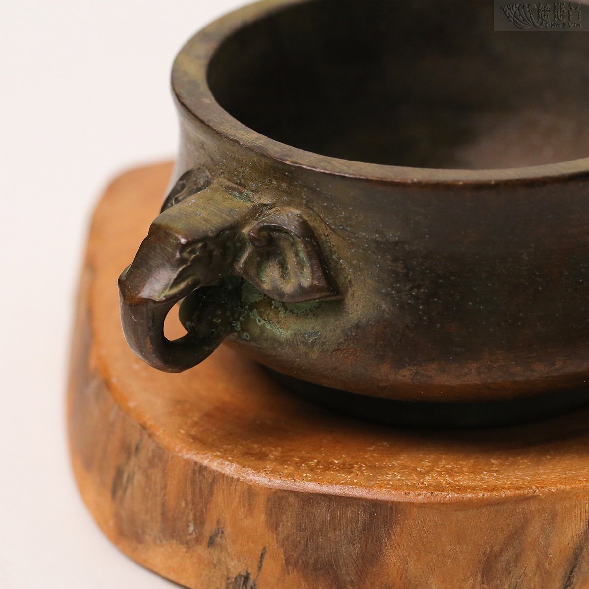 Xuande Style Elephant-Handle Incense Burner CiBeiYin
