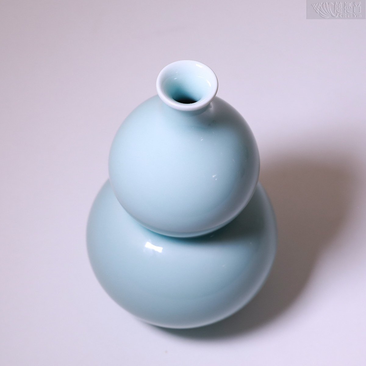 “Fortune, Prosperity and Longevity” Gourd-Shaped Treasure Vase – 16cm ...