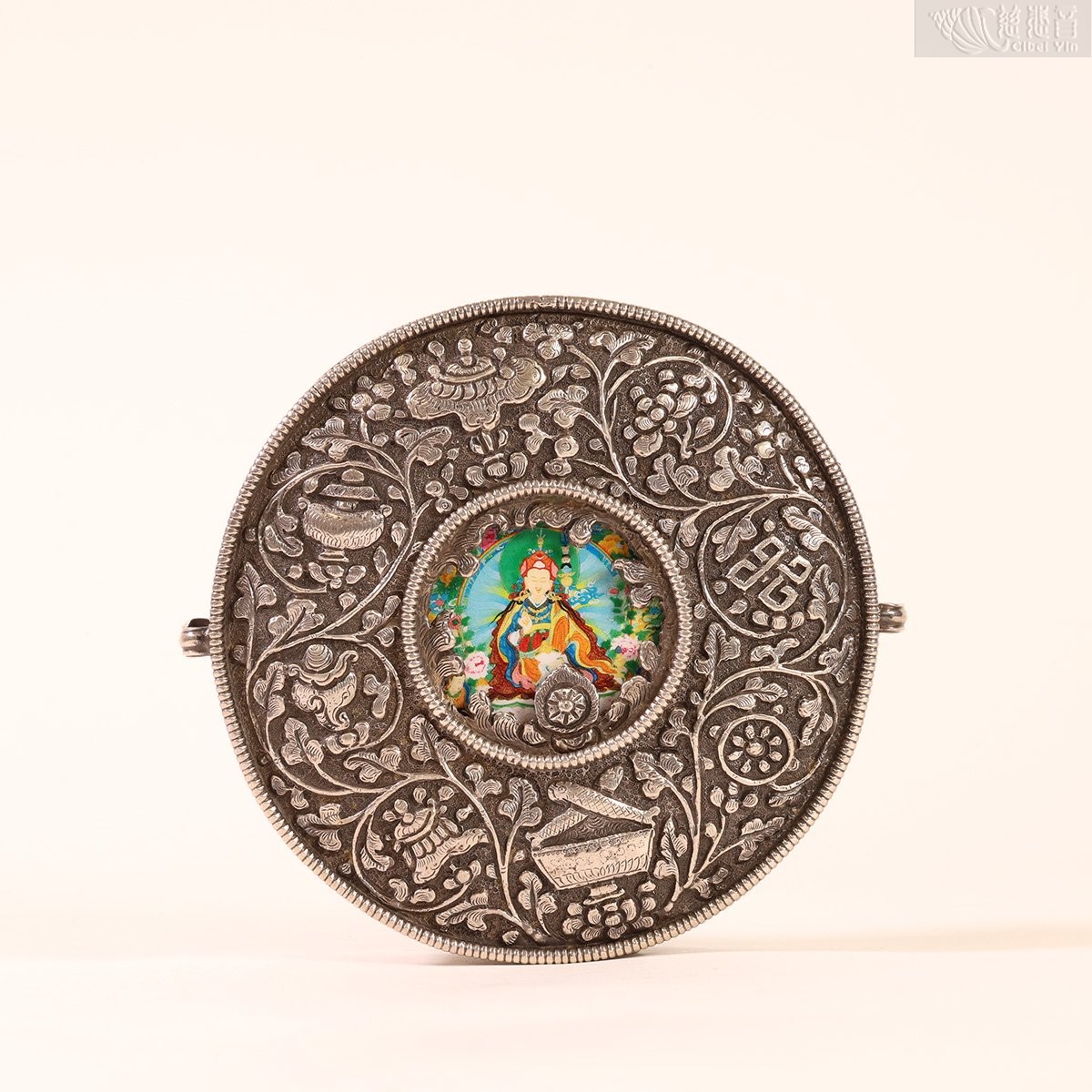 Round Tibetan Silver Amulate Box CiBeiYin